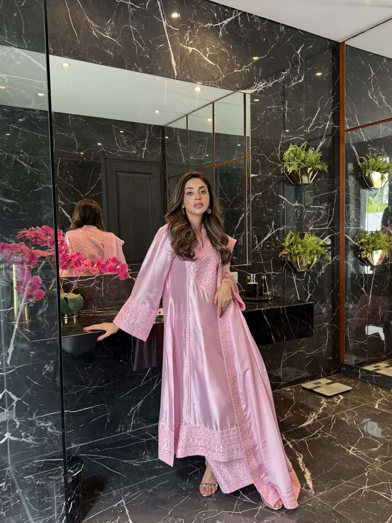 Pinko | Erum Jamal – Chaand Tara