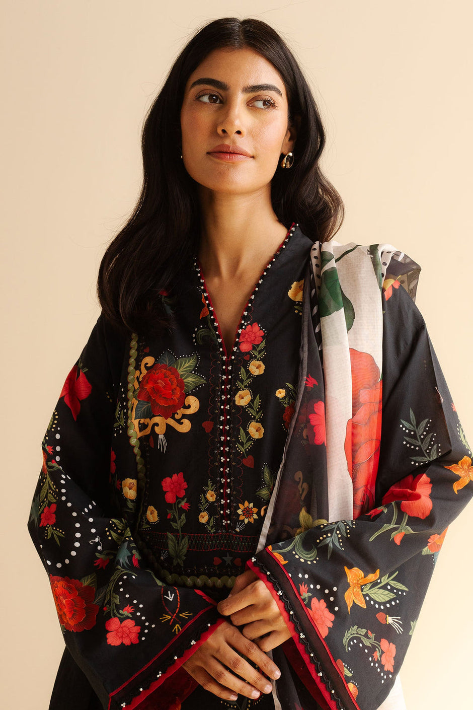 Coco Prints by Zarashahjahan 2025 – Page 8 – Chaand Tara