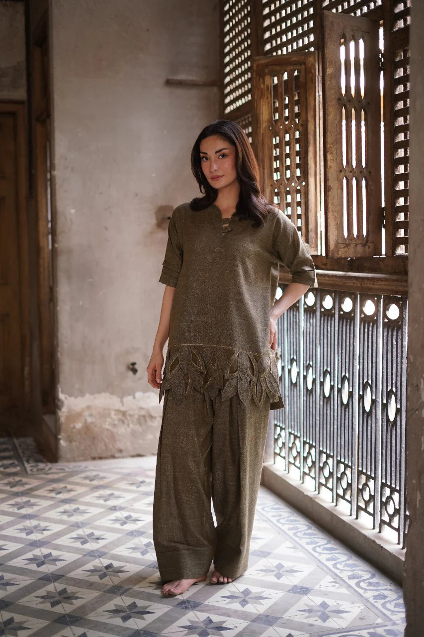 OLIVE HAZE MATCHING SET | FALL EDIT'25 | Studio Mehr – Chaand Tara