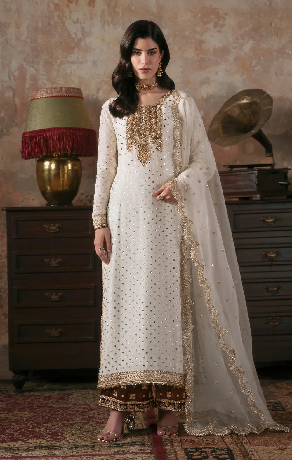 Alanna | Velvets '25 | Maya Pret – Chaand Tara